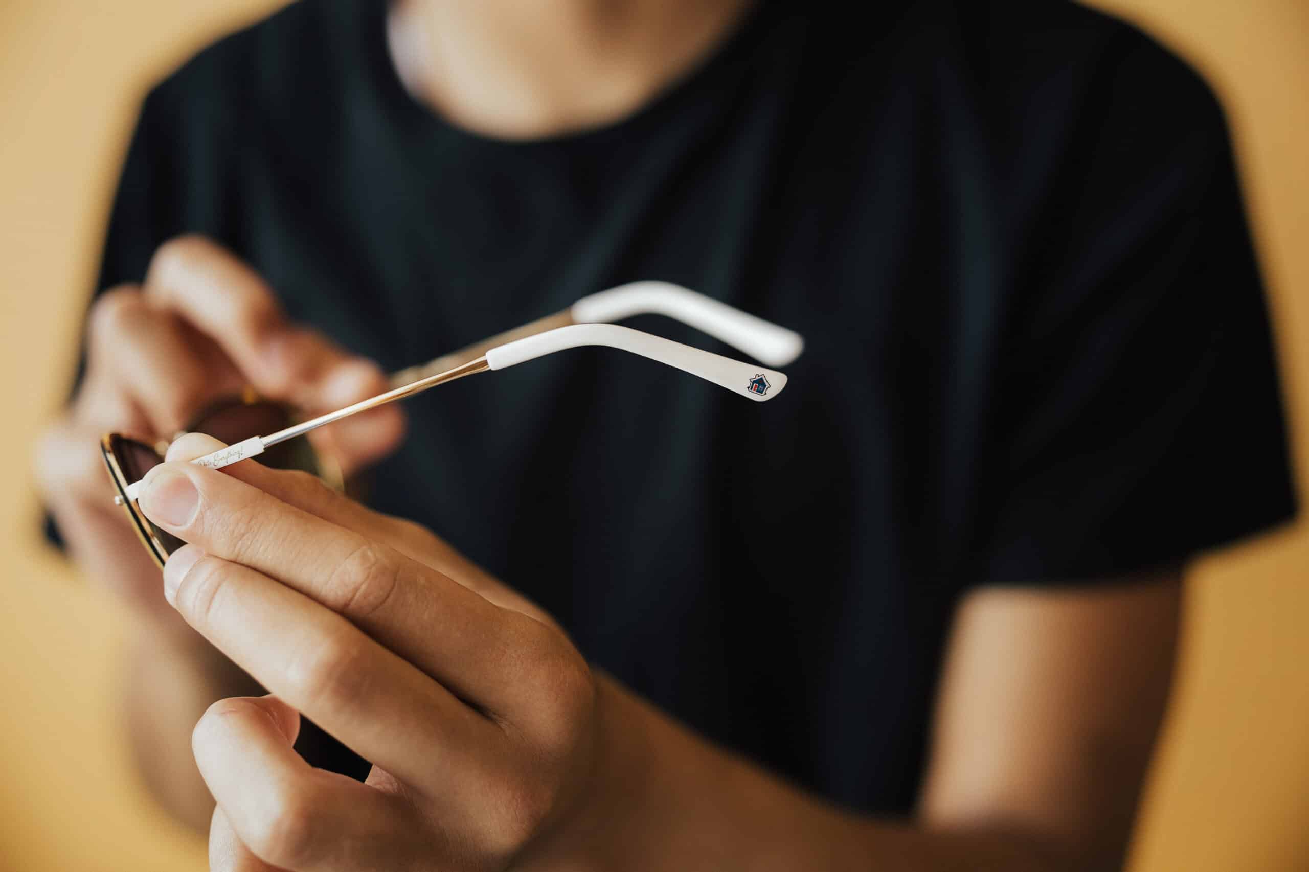 🕶️ The Dateviators™ | Date Everything!